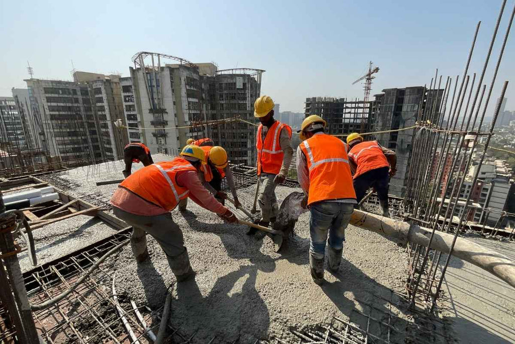 How To Choose Work Pants For Hot Weather?